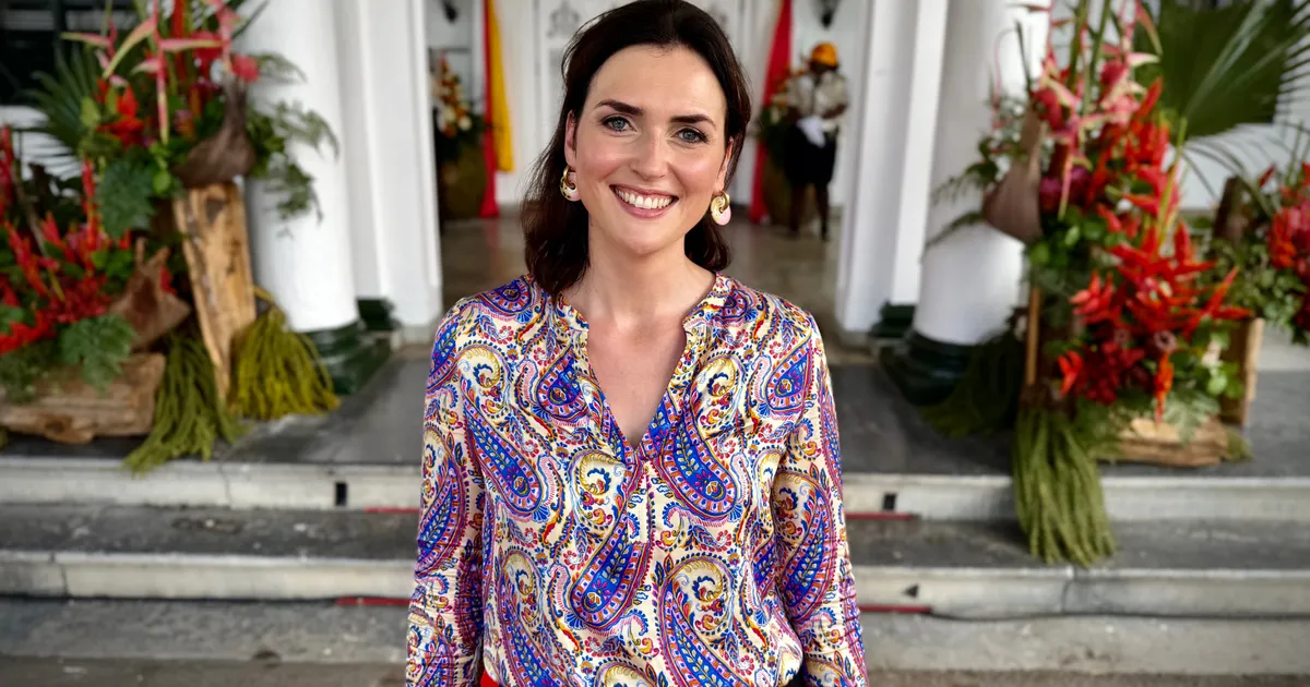 Column Tirza van der Graaf over staatsbezoek Suriname - Blauw Bloed