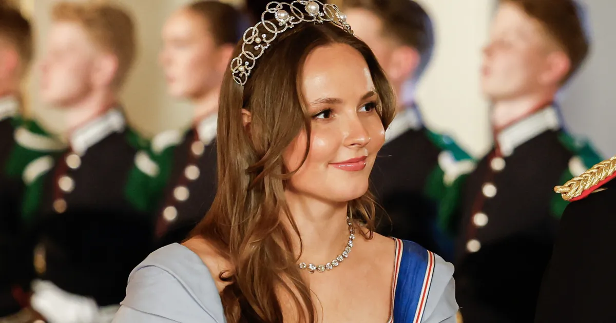 Het diamanten collier van prinses Ingrid Alexandra - Blauw Bloed