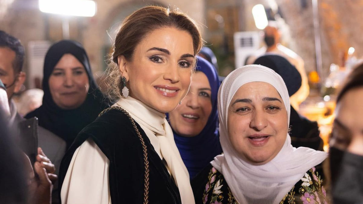 Koningin Rania begint vol enthousiasme aan vastenperiode - Blauw Bloed