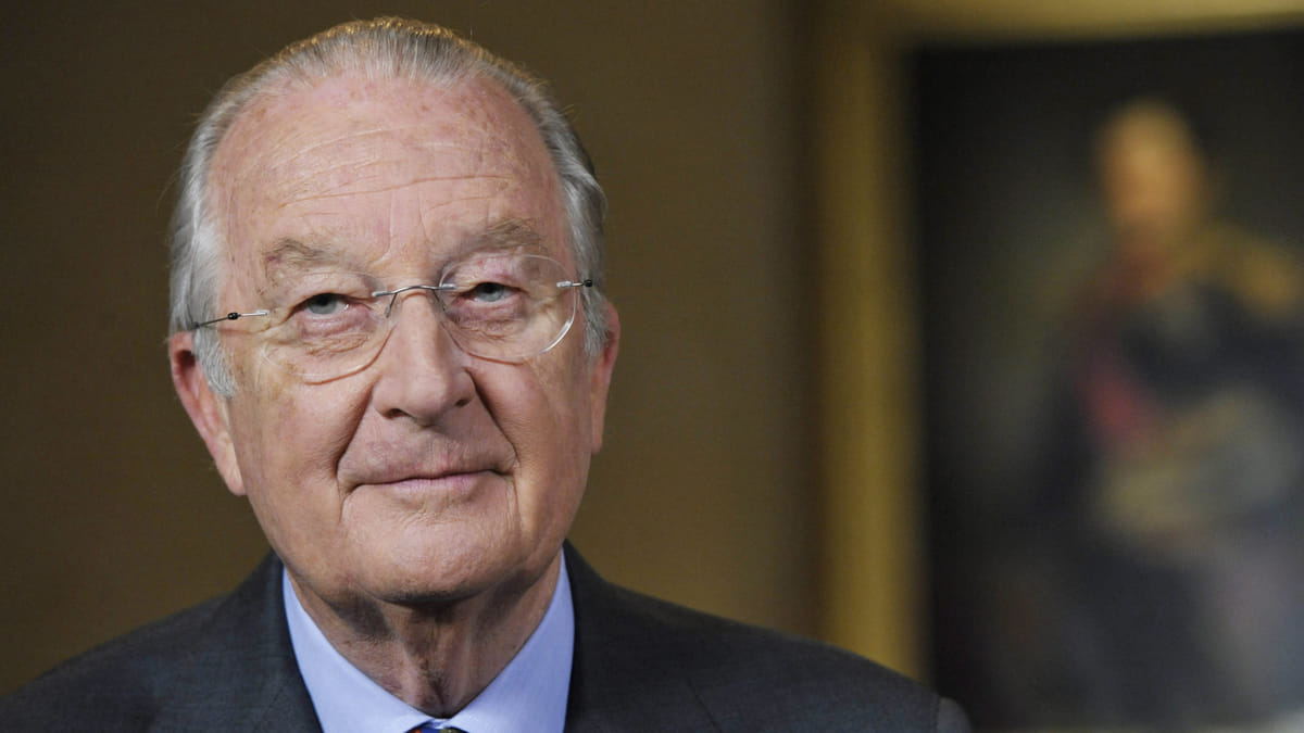 Belgische koning Albert opgenomen in ziekenhuis - Blauw Bloed