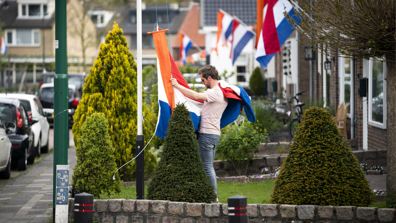 Wanneer mag je de Nederlandse vlag uithangen? - Blauw Bloed