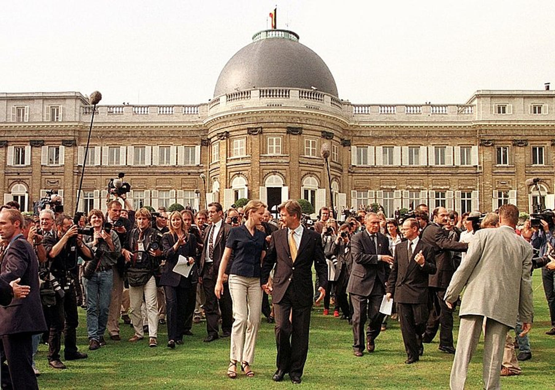 Zien! Filip en Mathilde 21 jaar getrouwd - Blauw Bloed